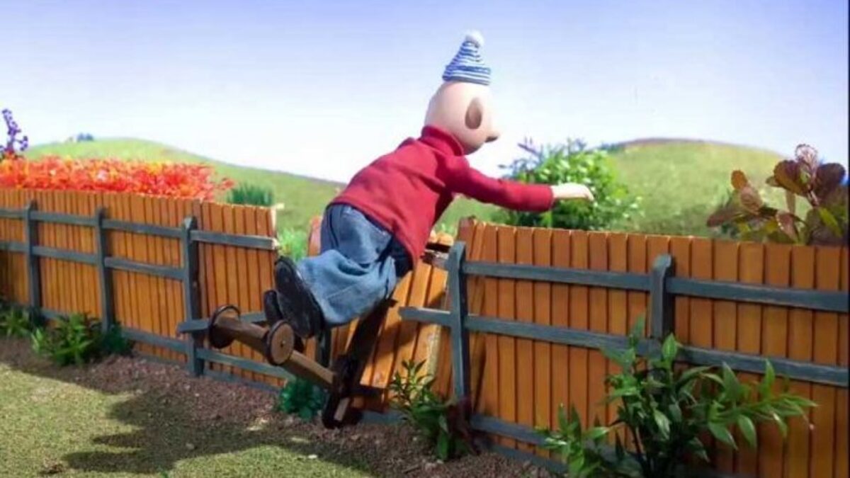 Pat a Mat znovu v akci — Pat a Mat staví kolotoč – Videa – Déčko – Česká televize