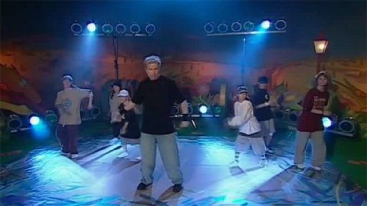 Hřiště 7 — Taneční rozcvičky: Hip hop 1 – Videa – Déčko – Česká televize