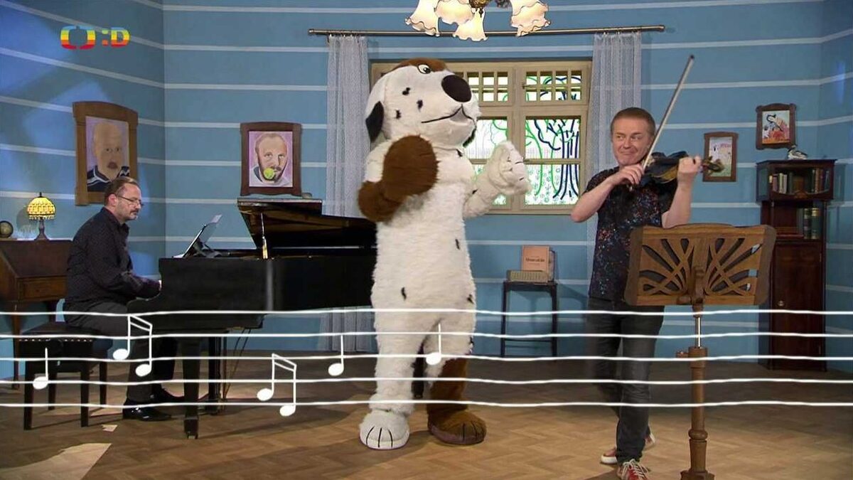 Hudební perličky — Petr Skoumal – Videa – Déčko – Česká televize