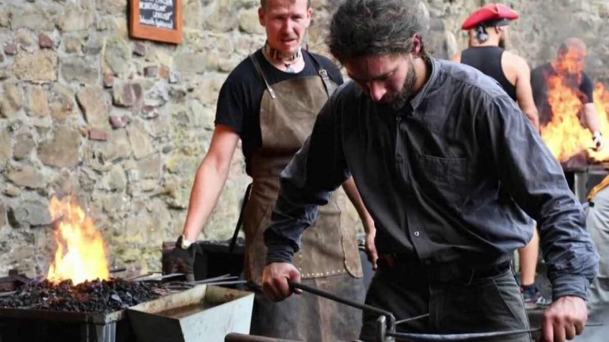 Tamtam — Hefaiston na hradě Helfštýn – Videa – Déčko – Česká televize