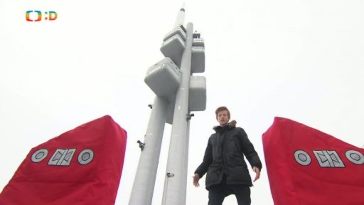 Dé pětka — Adam se loučí – Videa – Déčko – Česká televize