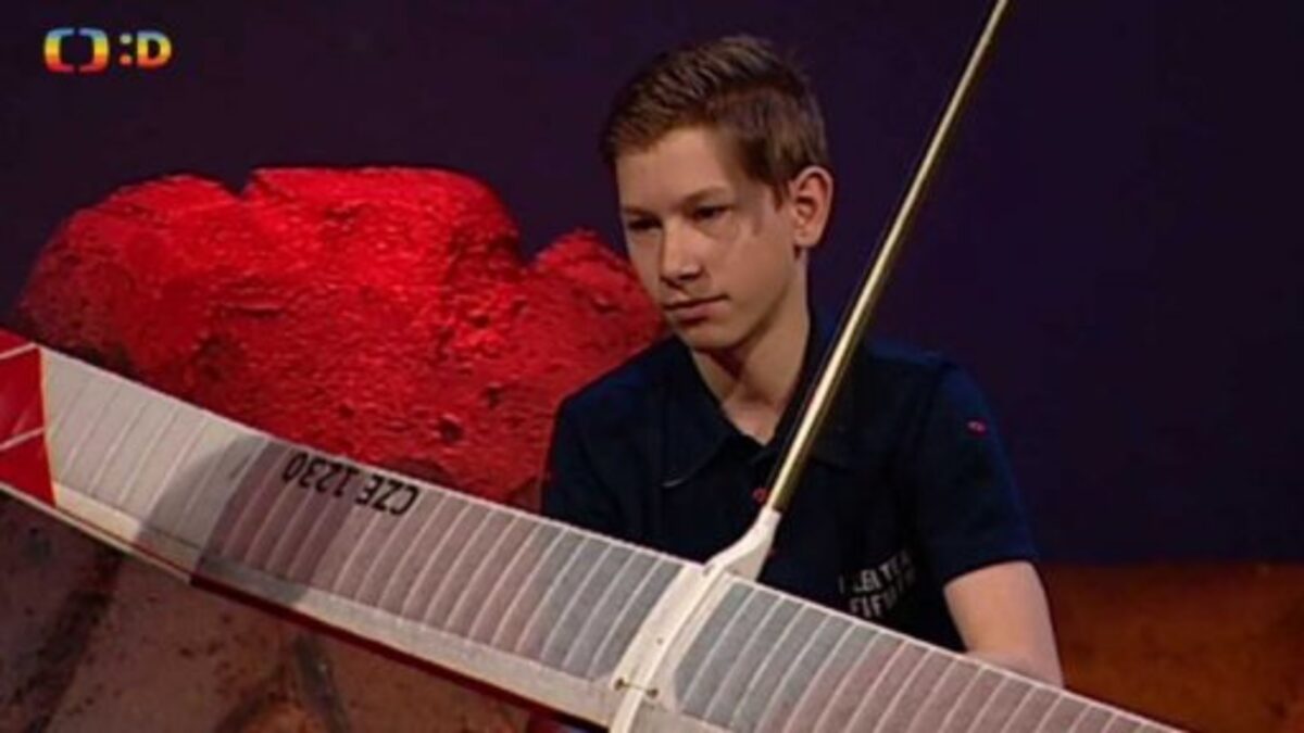 Planeta Yó — Host: Zlatý oříšek - Vít Rossler – Videa – Déčko – Česká ...