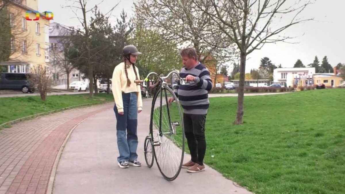 Wifina — Technika: Velocipéd – Videa – Déčko – Česká televize