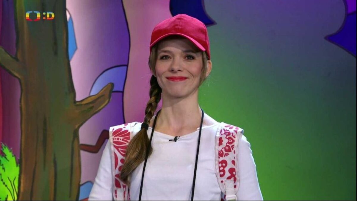 Kouzelná školka — 2. vstup: František a Lucka – Videa – Déčko – Česká ...